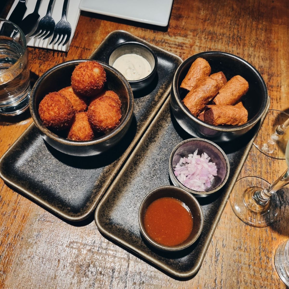 Dicky’s Bar & Brasserie – Review